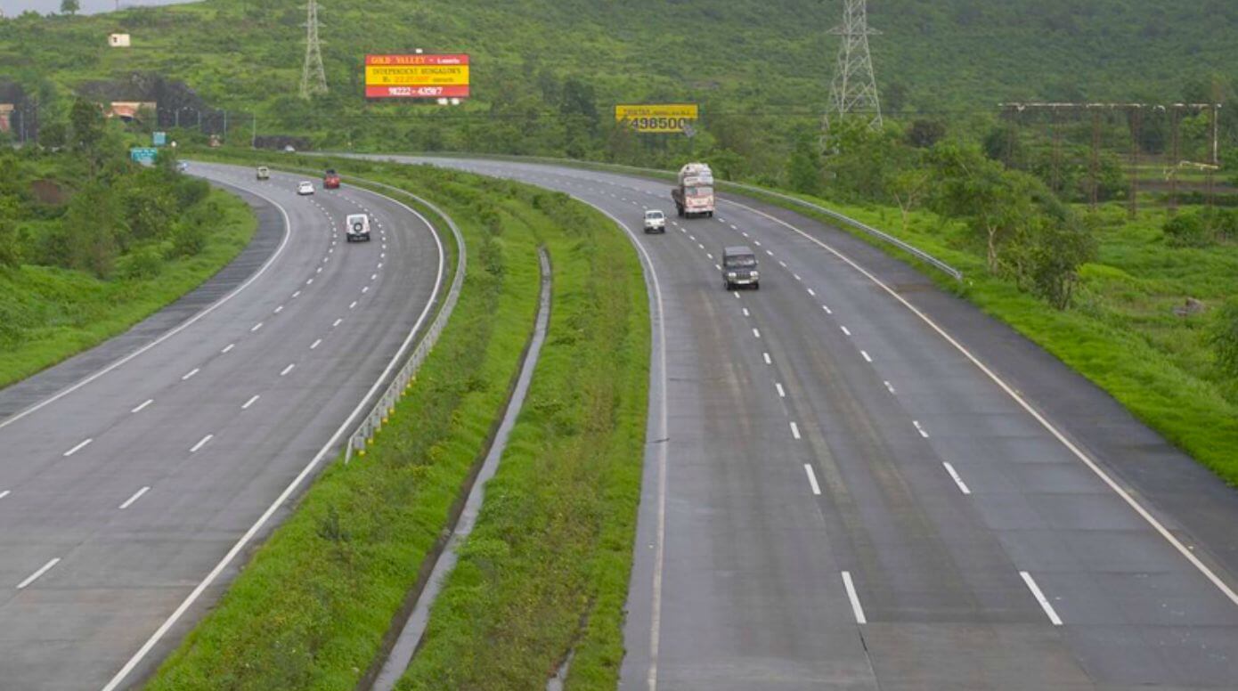 This State has the greatest length of National Highways & Railway Route