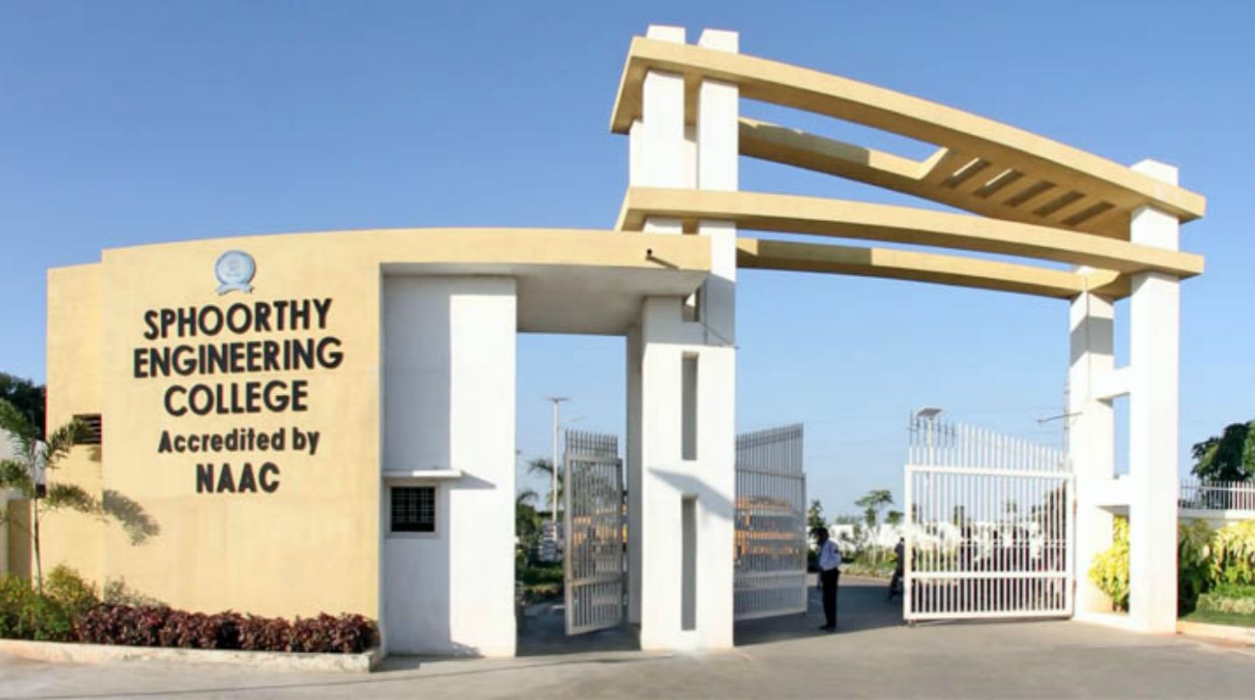 Enrolment in Engineering Colleges down by more than 20% in 7 years